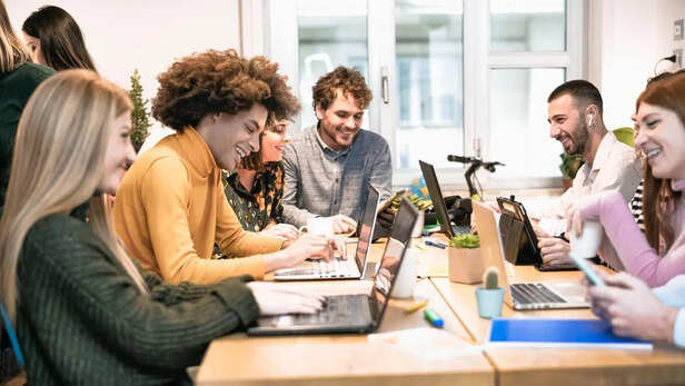 The rise of aesthetic resume: Why Gen Z is ditching LinkedIn and ...