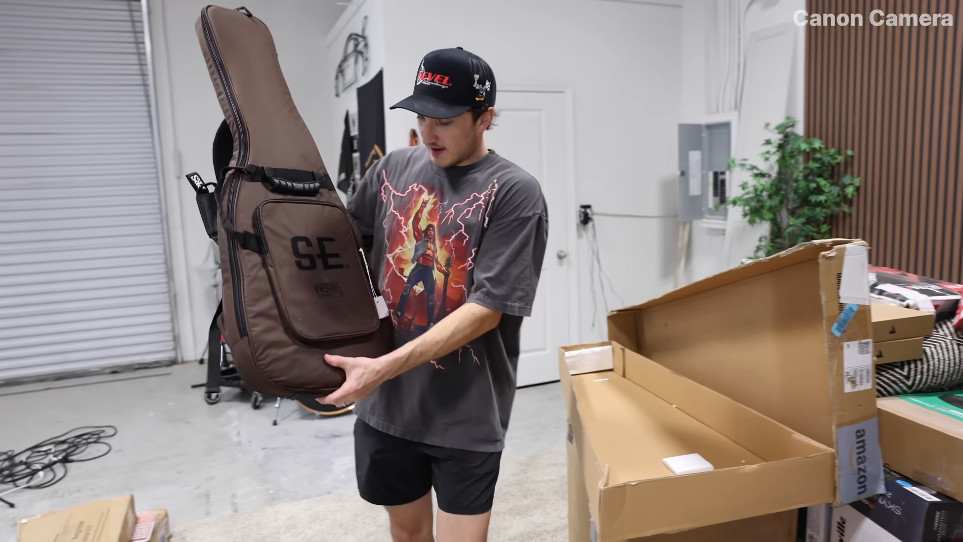He risked $3,345 on returned electronics nobody wanted