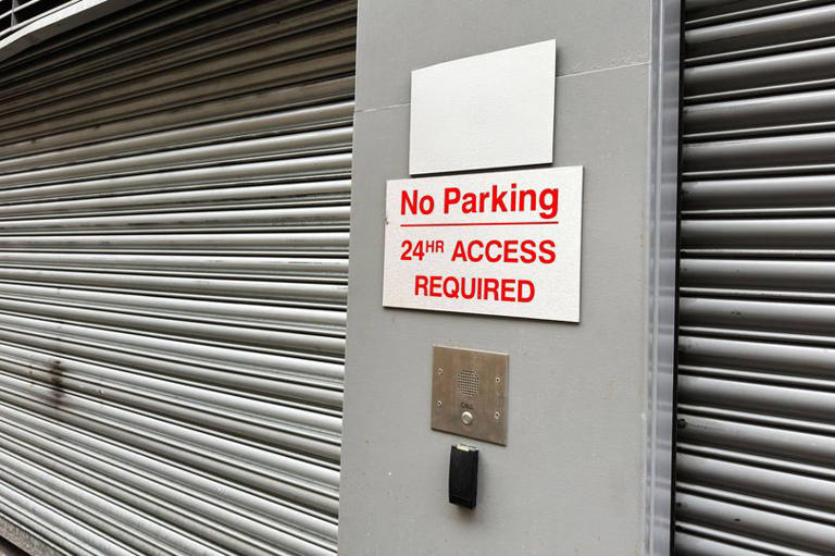 UK drivers warned of 'easy to miss' parking signs that could cost ...