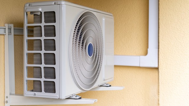DIY heat pump upgrade slashes homeowner's energy use by nearly a third