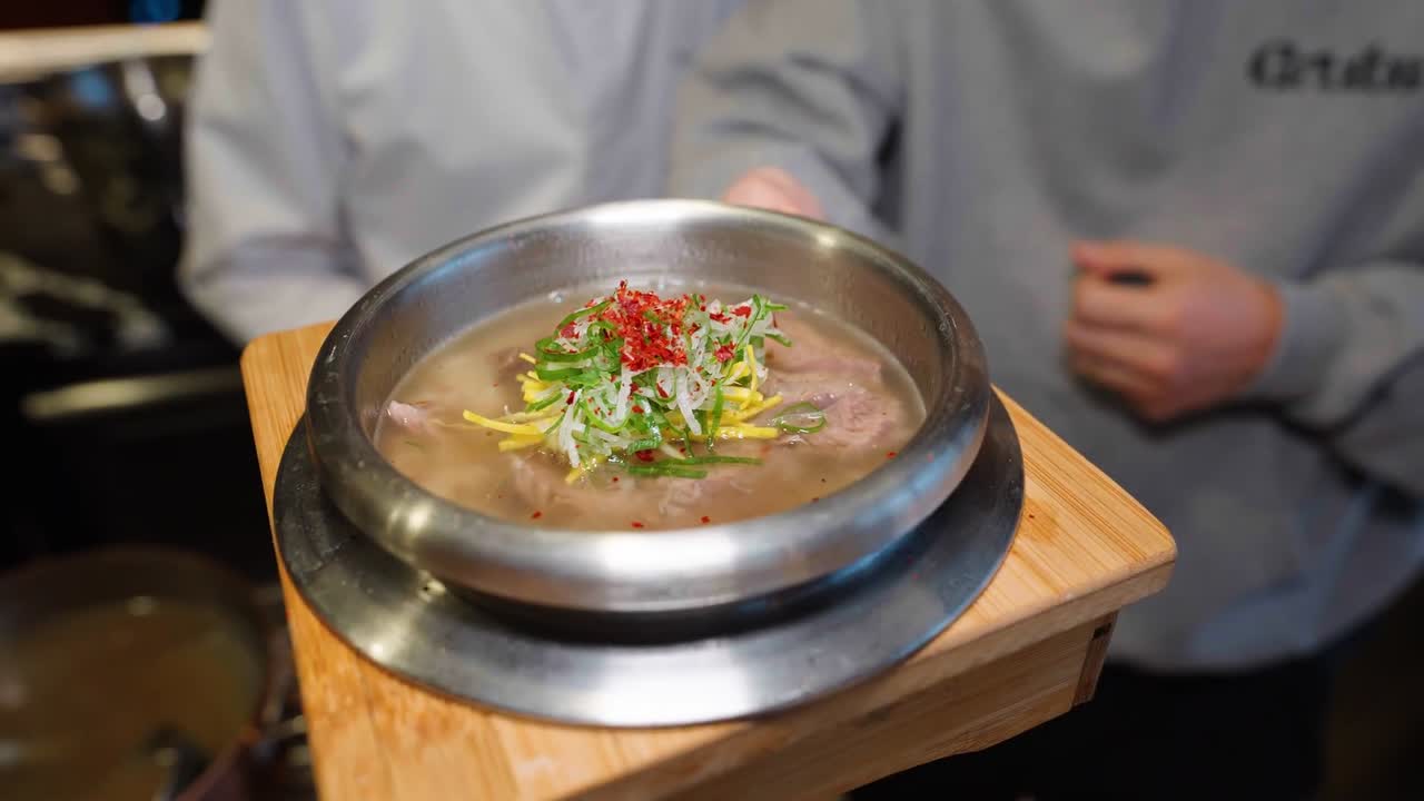 Can fine dining be affordable? Watch this