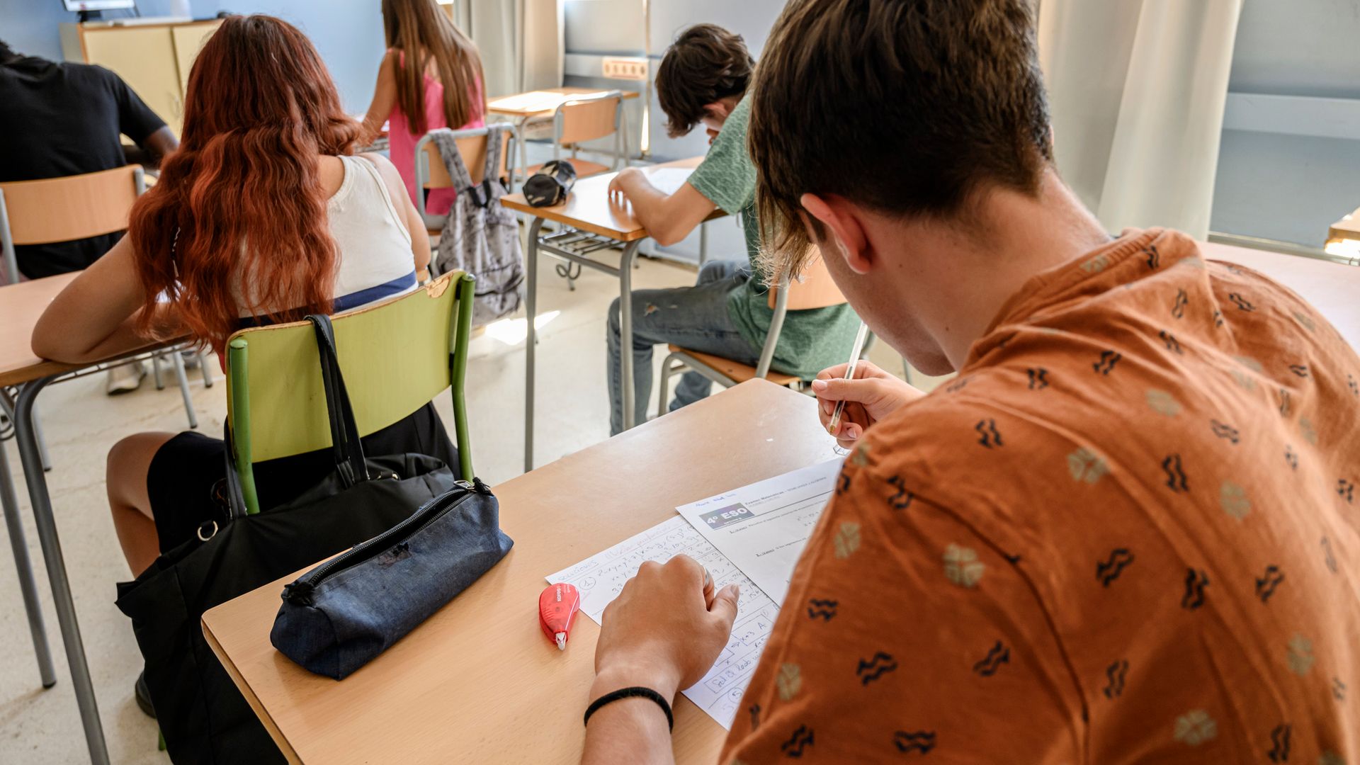 PAU 2026: qué puedes llevar al examen y qué objetos están completamente ...