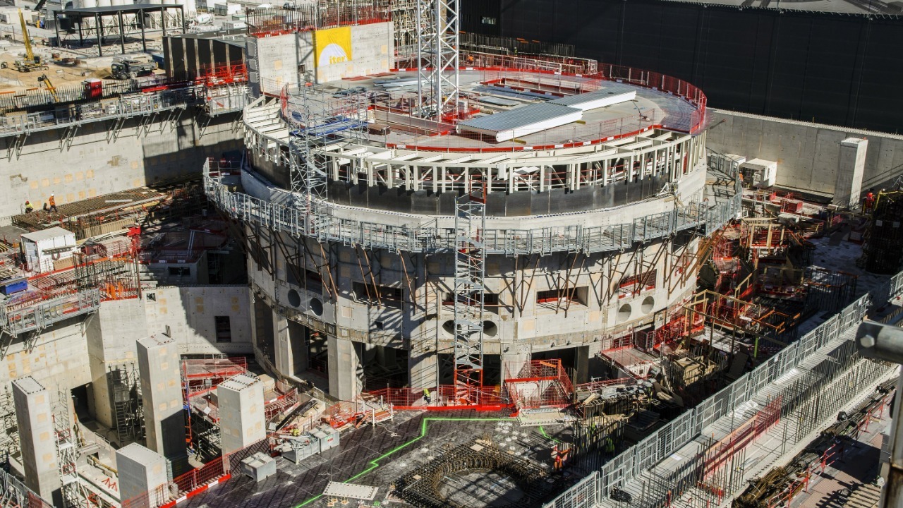ITER’s 1,000-ton central solenoid — the magnet powerful enough to lift ...
