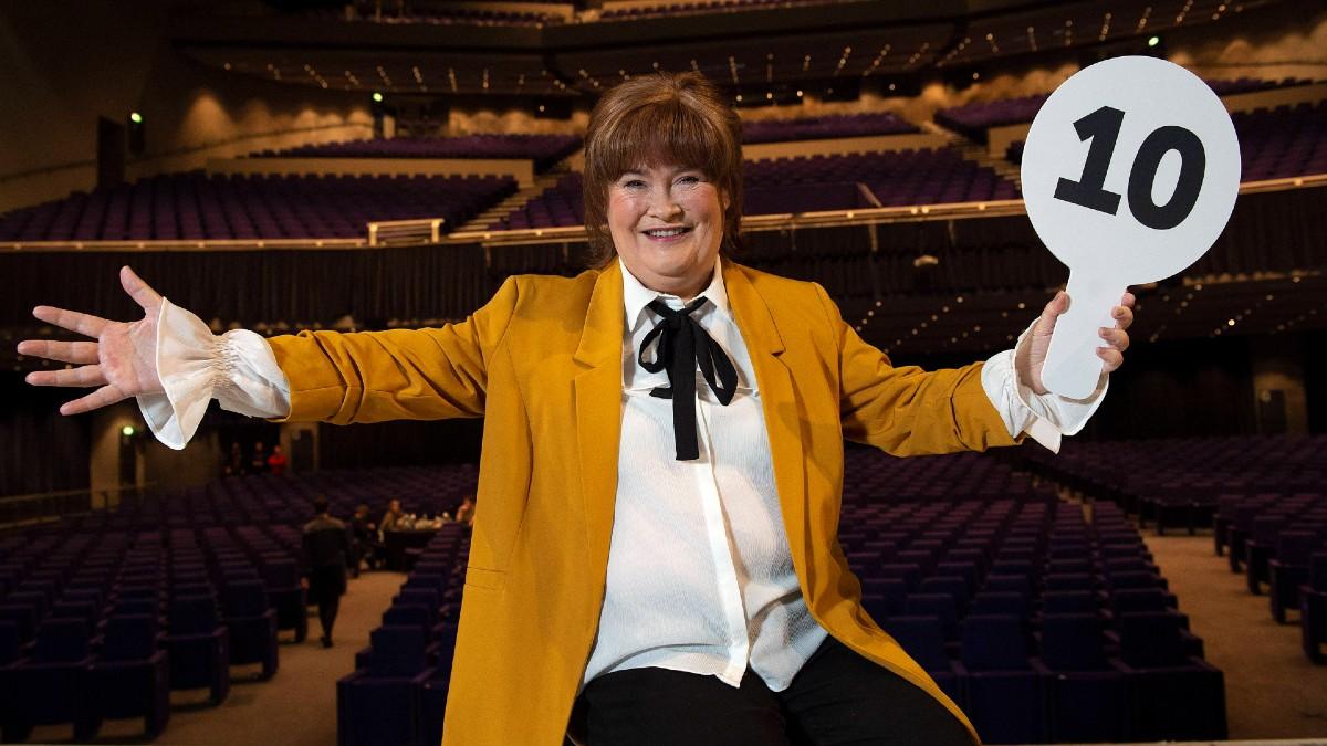 Susan Boyle starts new era with drastic makeover 4 years after ...