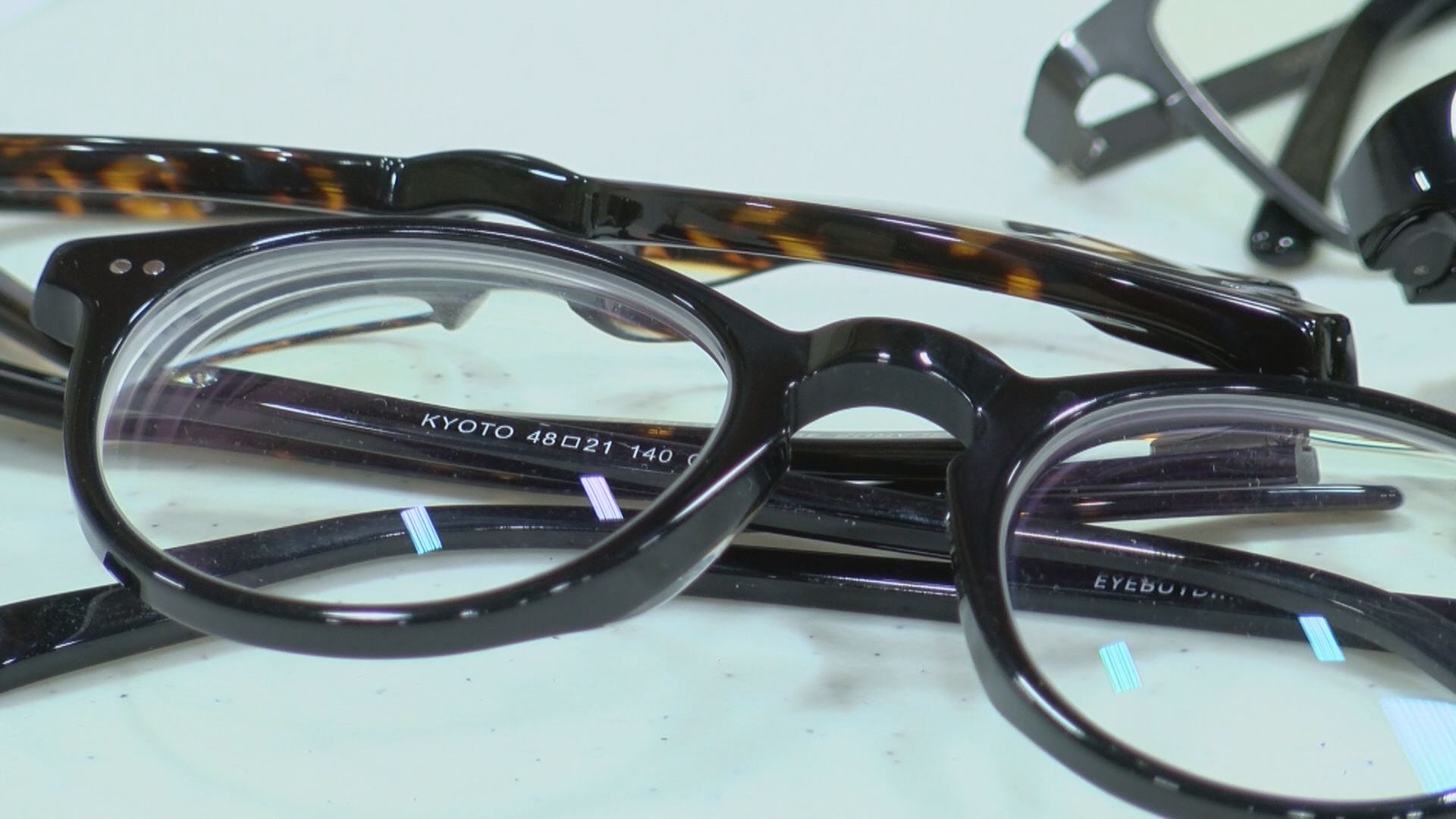 Euclid man charged for allegedly stealing several pairs of glasses from ...