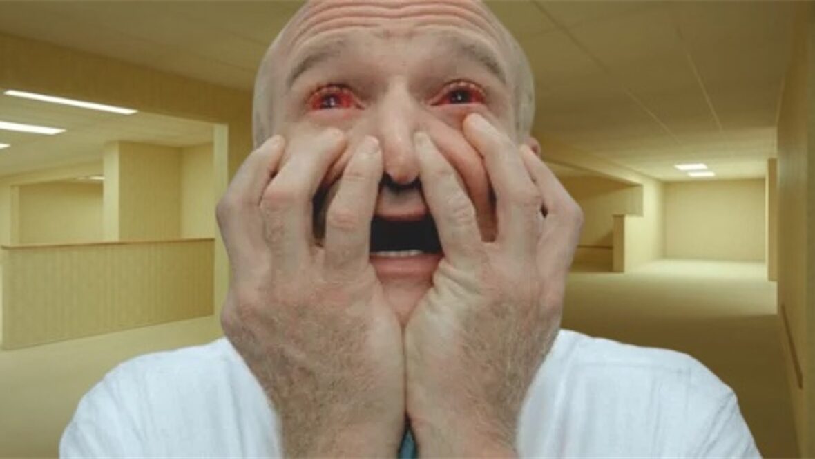 Backrooms director recommends this disturbing Robin Williams thriller ...