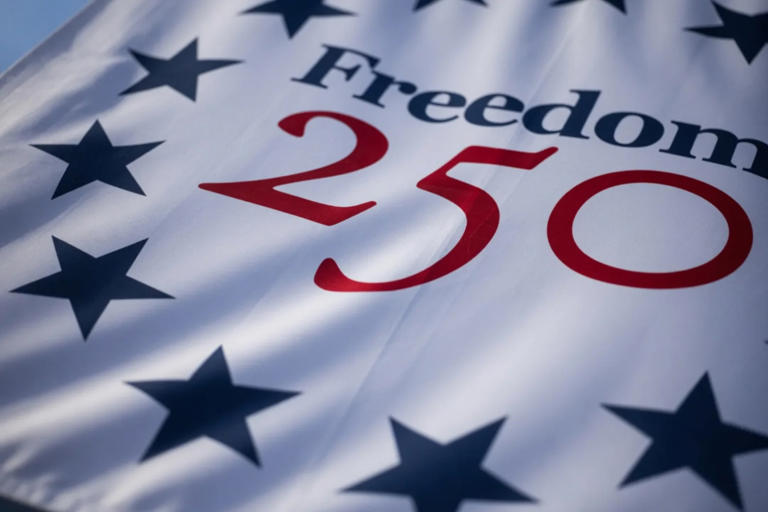 Plusieurs artistes annulent leur participation au « Freedom 250 » de ...