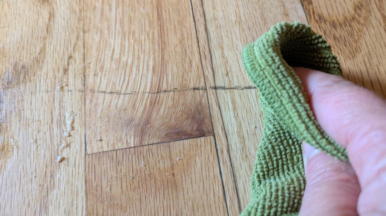 Avoid using this common kitchen scrap for floor scuff marks - we know ...