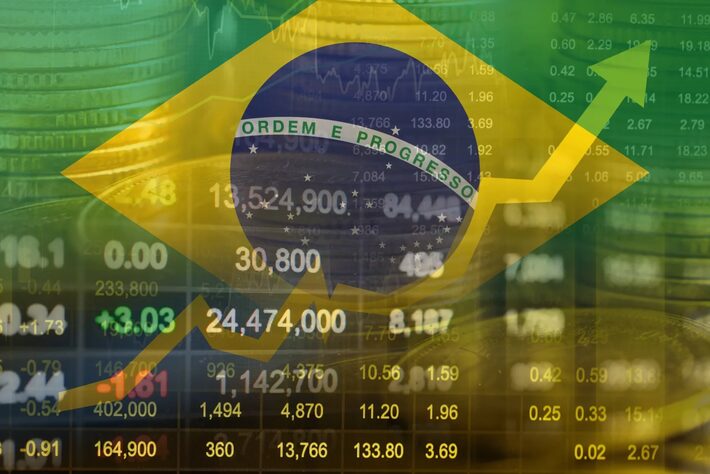 Ibovespa cai após decisão dos EUA sobre facções e tem pior mês desde ...