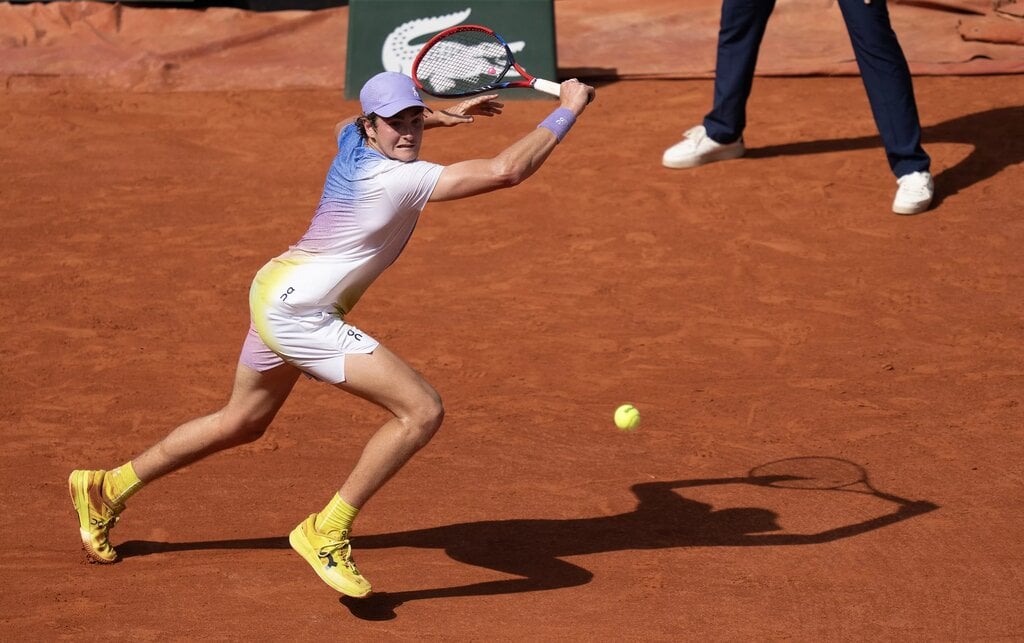 French Open men’s day 4 recap: Joao Fonseca’s stunning comeback ...