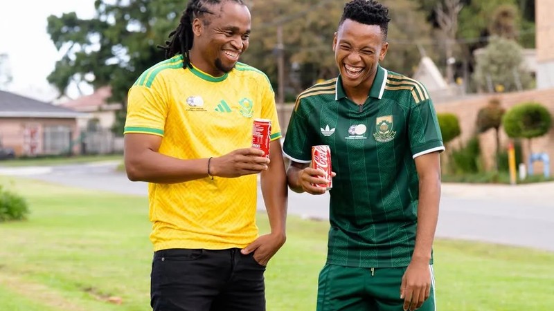 Siphiwe Tshabalala's heartwarming moment with Relebohile Mofokeng ahead ...
