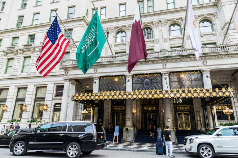 NYC tourists will face even stiffer hotel rates, skimpier services ...