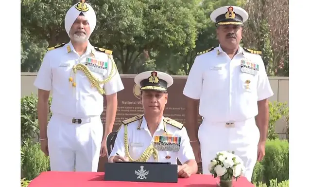 Operation Sindoor strategist Vice Admiral Ajay Kochhar takes charge as ...