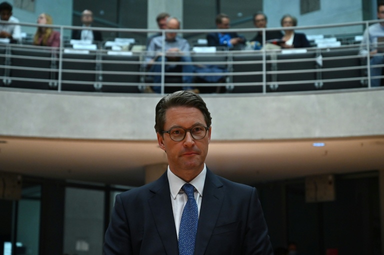 German ex-minister faces perjury charges over failed car toll plan
