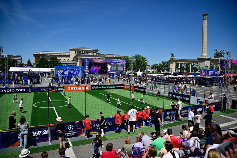 Arsenal boost as Timber fitness revealed for Champions League final