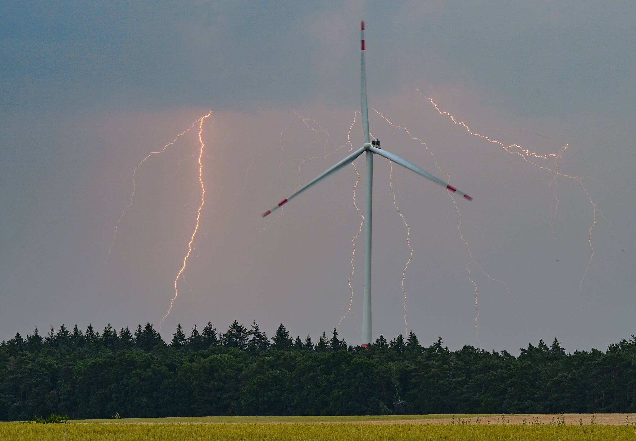 Gewitter, Hagel und Starkregen: Am Wochenende drohen Unwetter