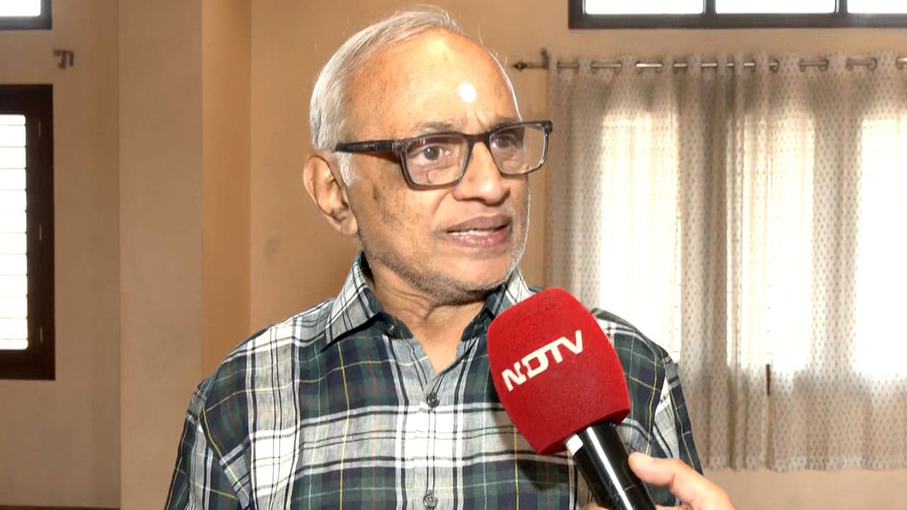 'He never stops till he achieves': DKS' astrologer on his drive to the top