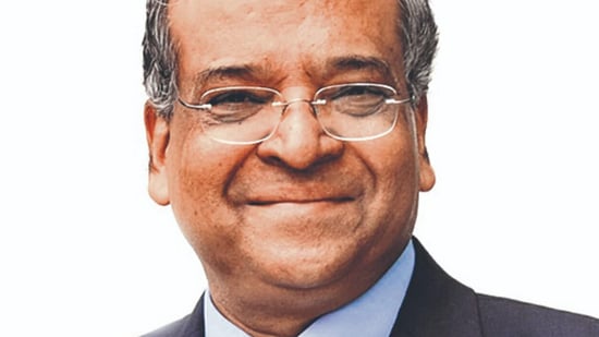 Ex-CCI chief's death in Delhi draws focus to 'late arrival' of fire ...