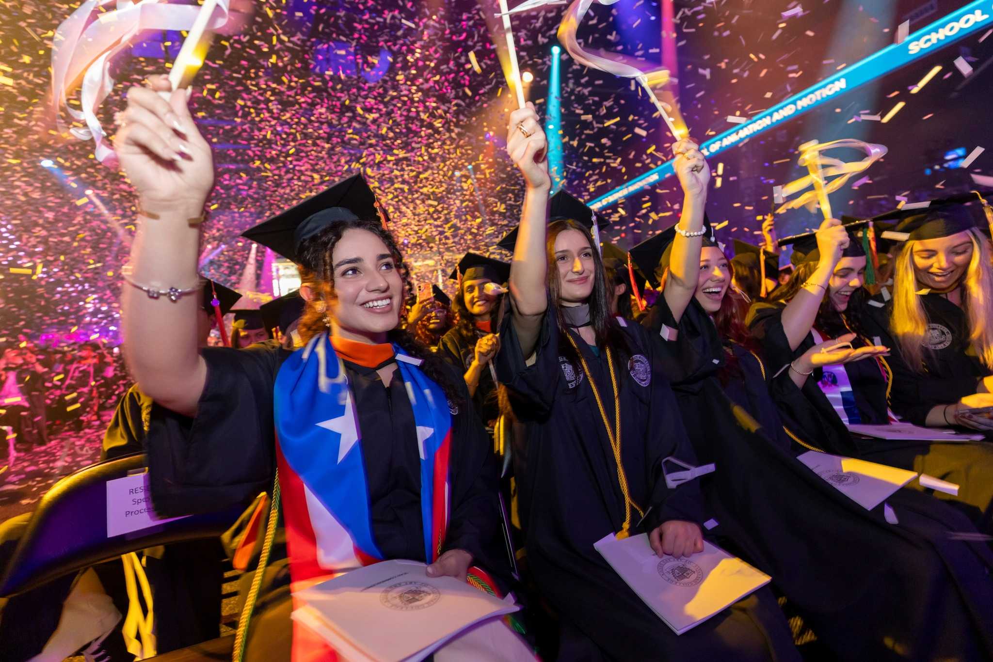 SCAD celebrates largest graduating class in school history