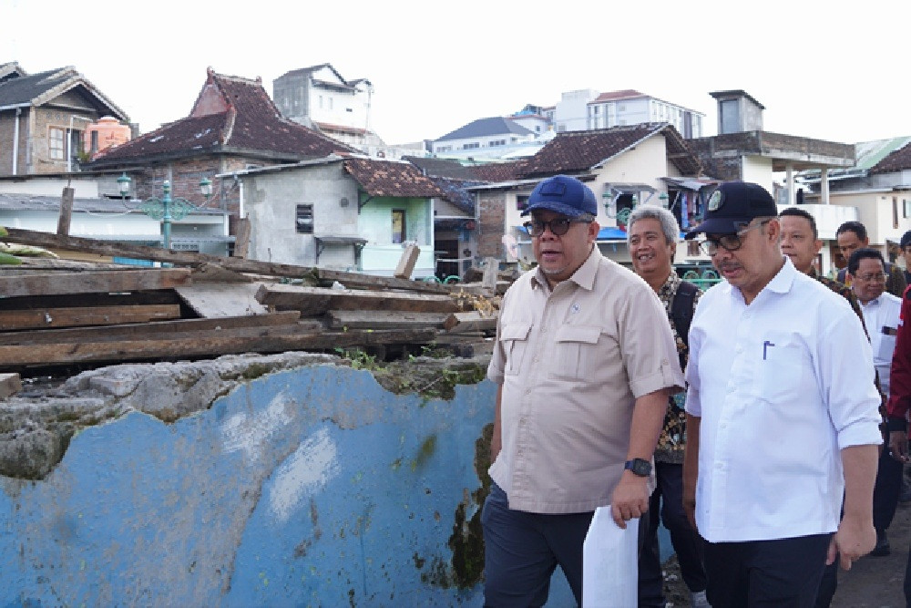 Kunjungi Kali Code, Fahri Hamzah usulkan jadi model percontohan nasional