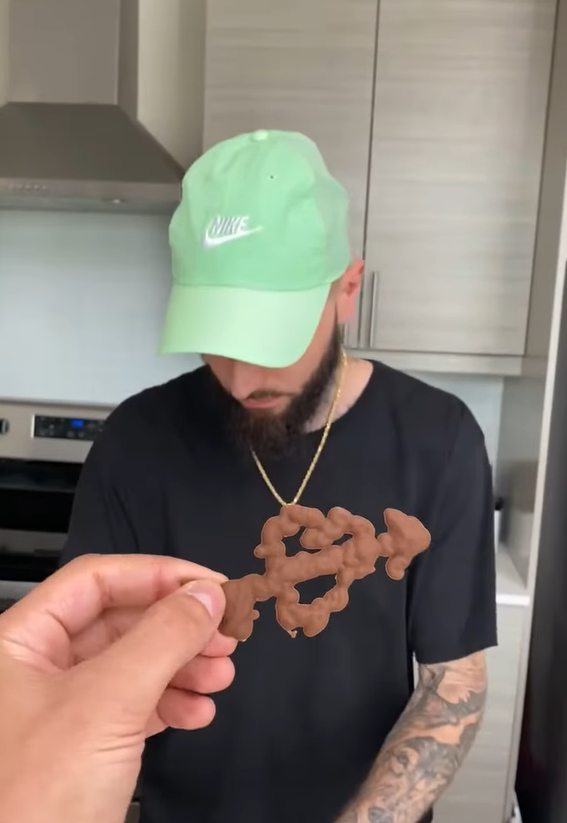 Drawing with melted chocolate | Creative food art idea