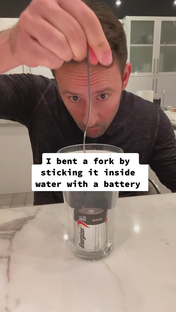 Shocking experiment: Metal fork in water with power source