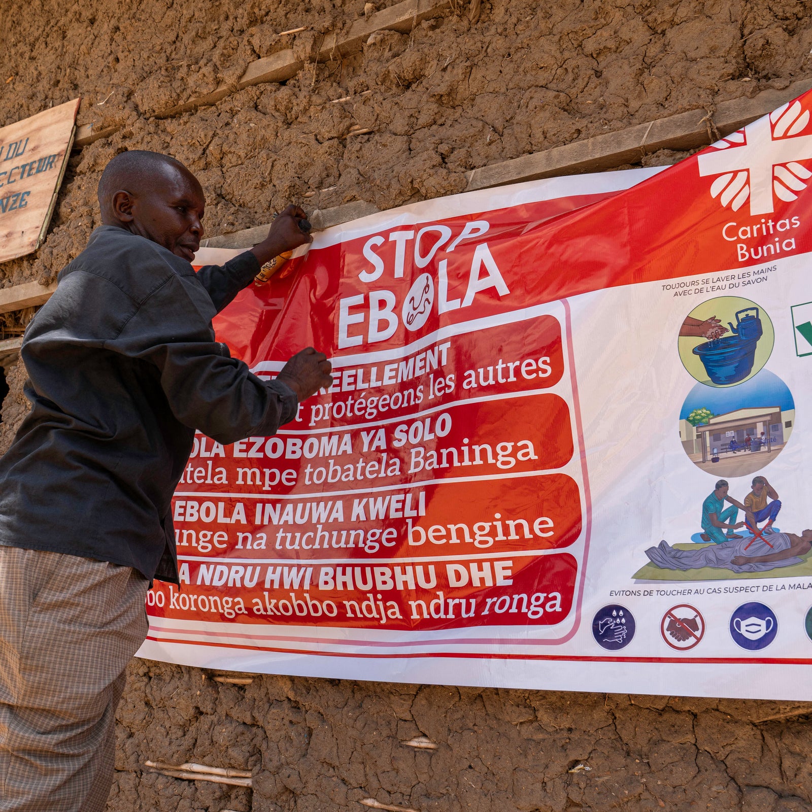Kenyan court blocks opening of US Ebola quarantine center on air base