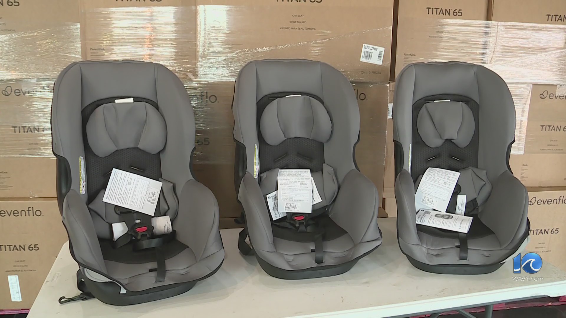 Car seat giveaway for new, expecting families