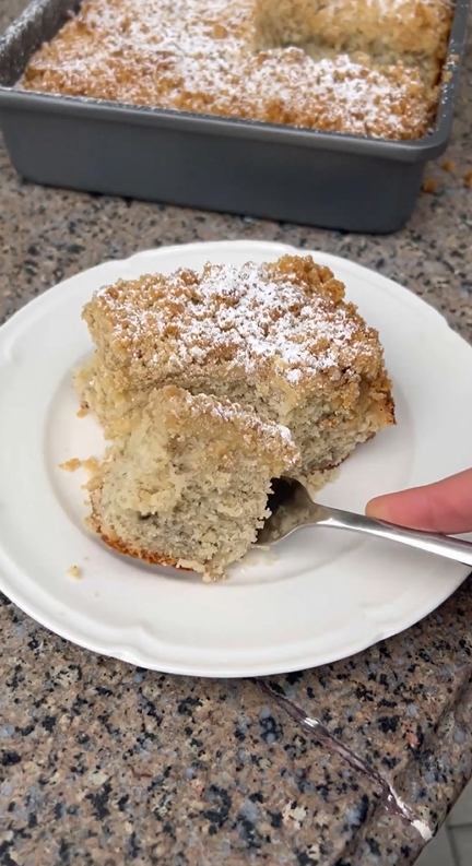 Soft banana coffee cake with a crunchy crumb topping