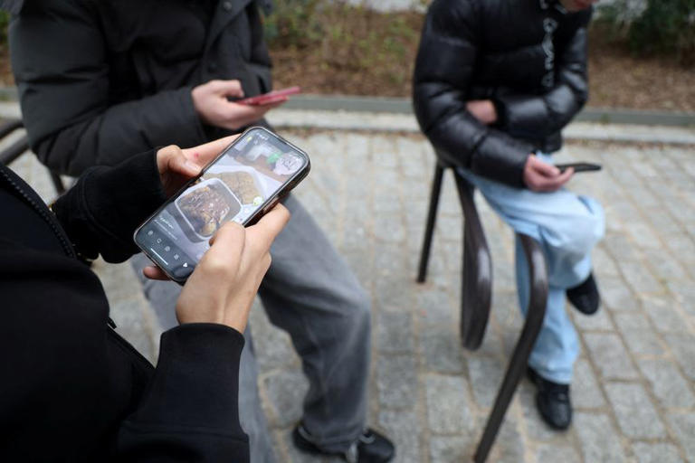 UN rights office says children need better protection online