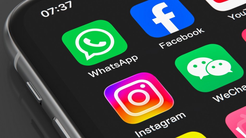 Meta lance des abonnements payants pour Facebook, Instagram et WhatsApp ...