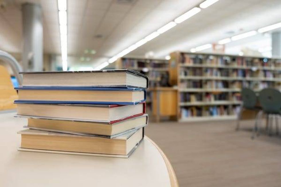Texas prisons ban hardback and used books to stop synthetic drug smuggling