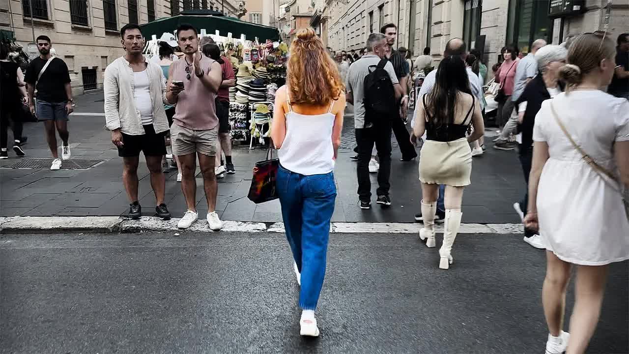 She asked a street artist to paint her Louis Vuitton