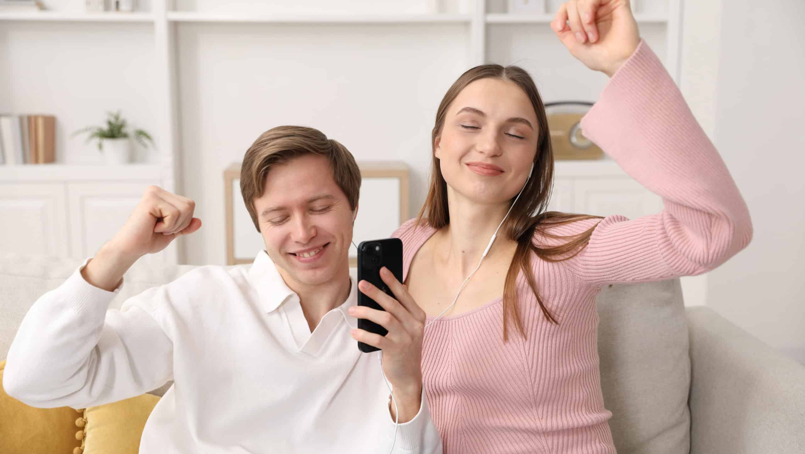 Women's dating standards change by age, see how