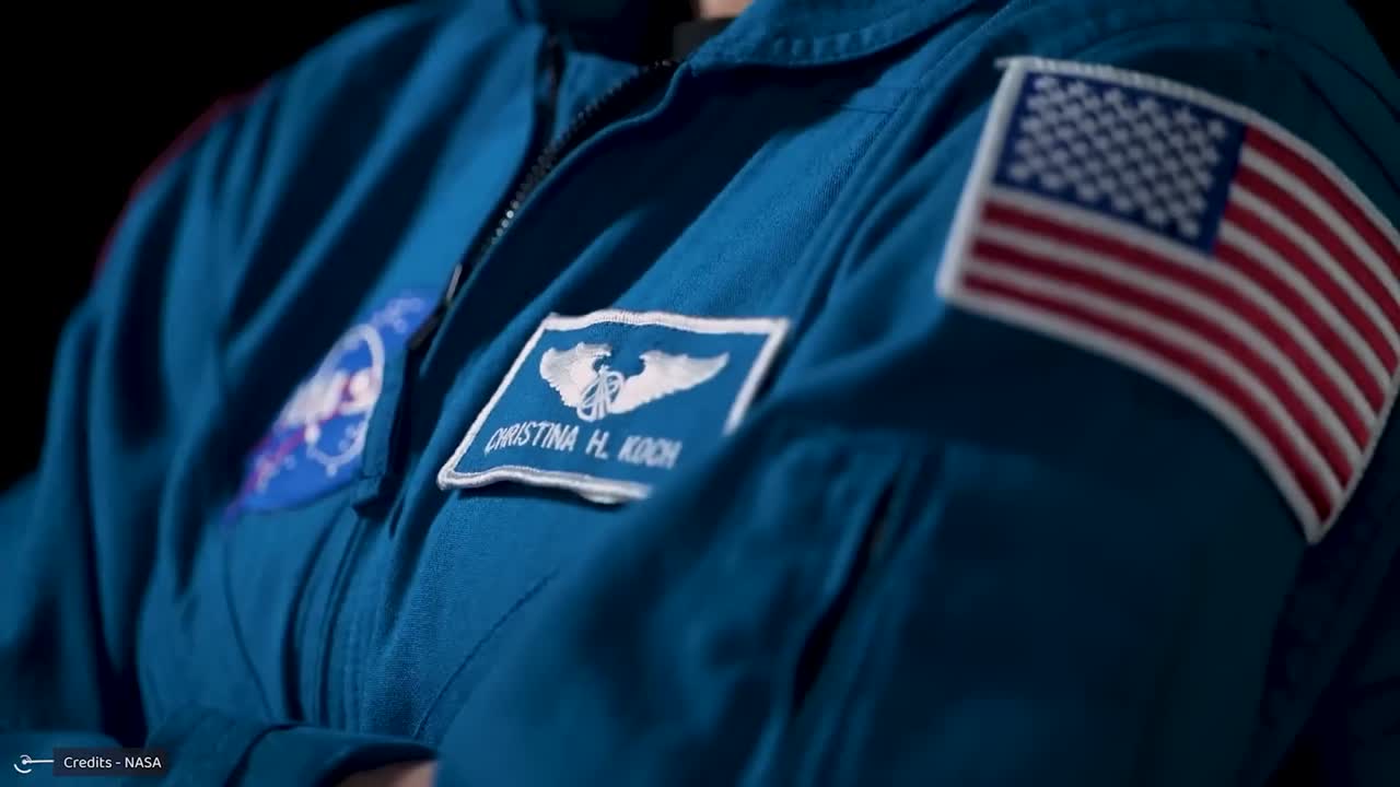The Artemis II crew lived inside two minivans for 10 days