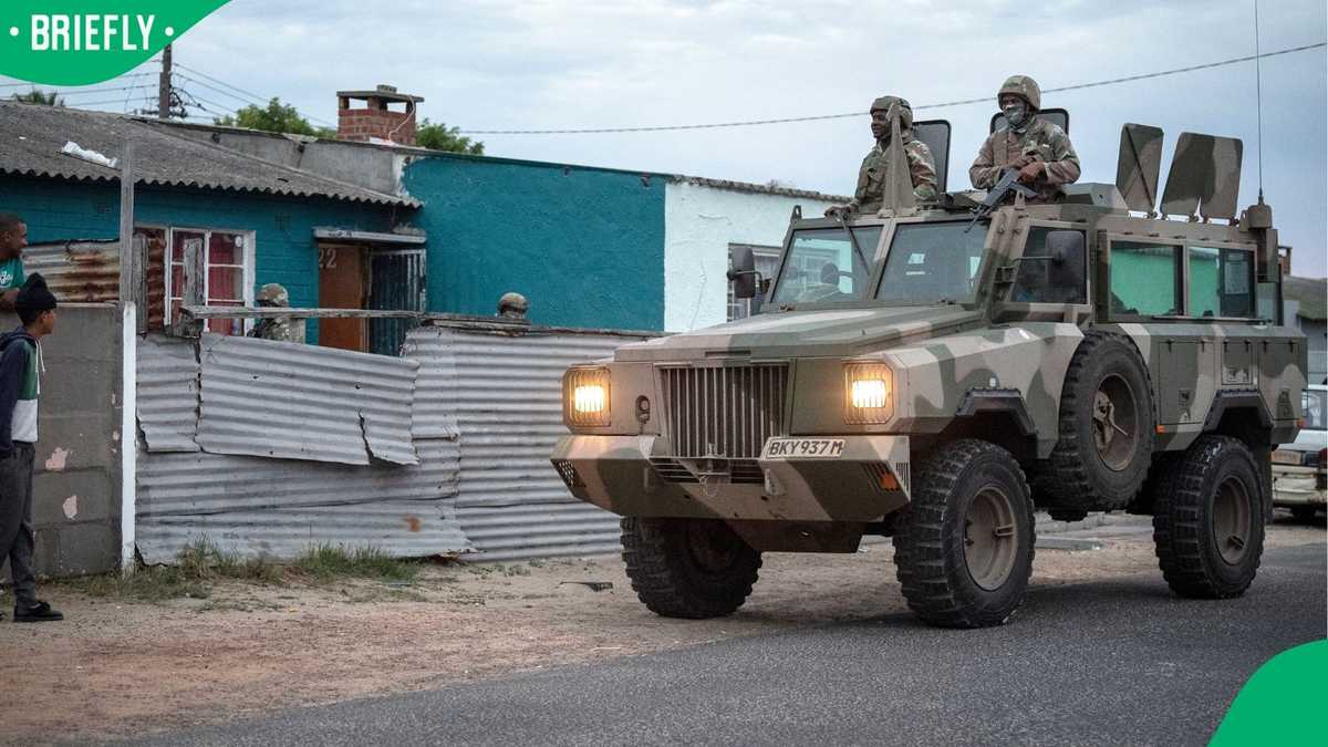 Western Cape SAPS defends SANDF deployment amid criticism, as violent ...