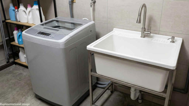 Best top-loading fully automatic 5-star washing machines under Rs 20000