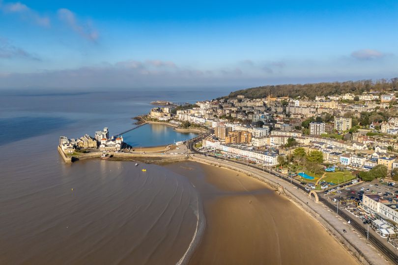 Man visits Weston-super-Mare beach in 30C heatwave and realises why it ...