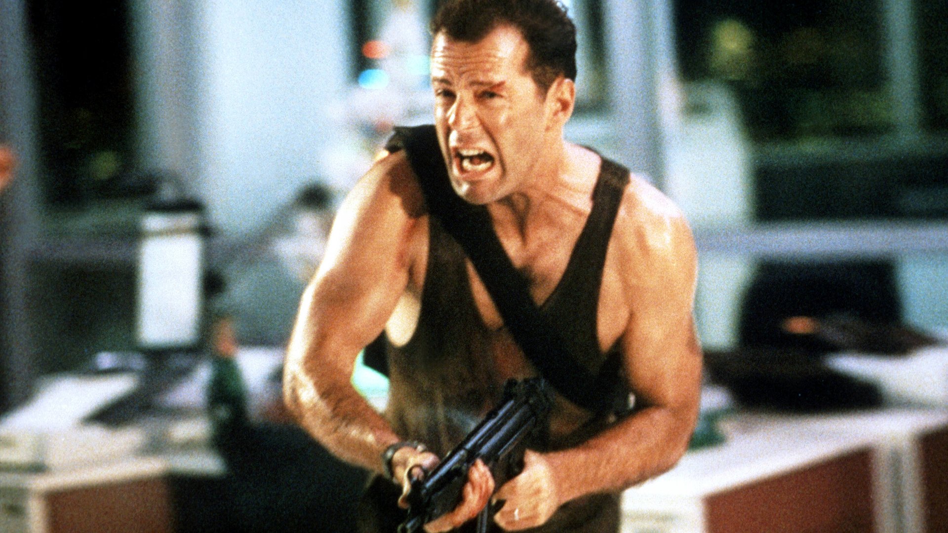 70-jähriger Actionheld? Dieser Weltstar spielte vor Bruce Willis die ...