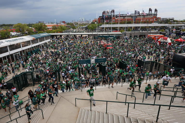 Ready to watch 2026 World Cup at Lincoln Financial Field. What to know