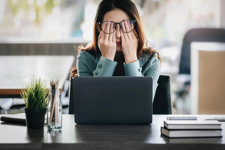 Woman compares hiring to speed dating after company revokes offer ...