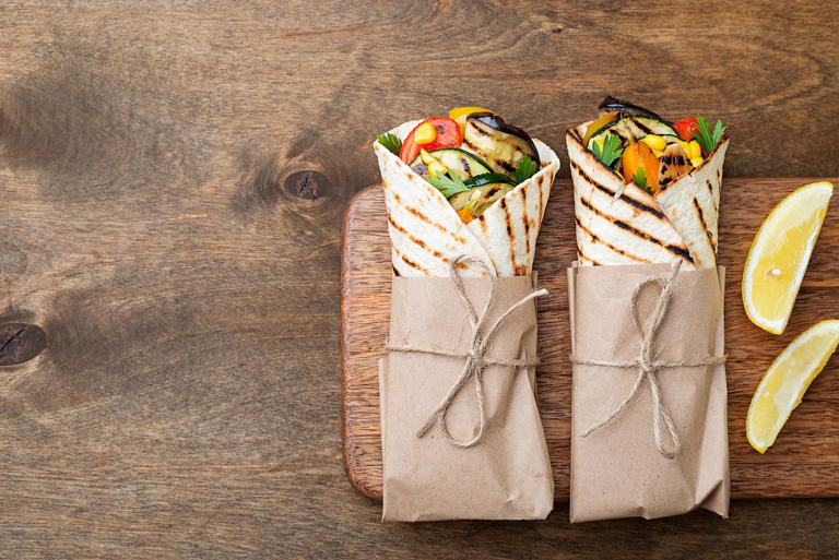 Heute grillen wir gefüllte Wraps mit Gemüse