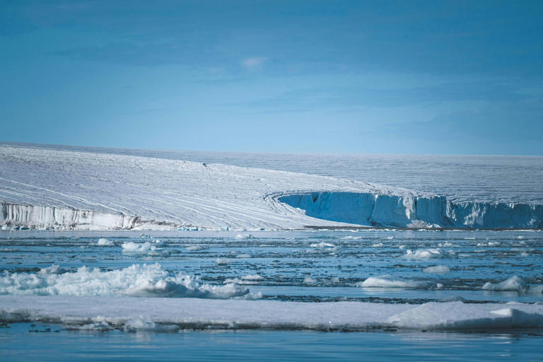 Irreversibly broken: Arctic Ocean crosses point of no return