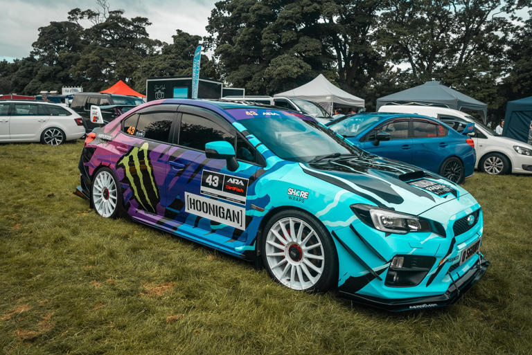 Revving up for Bo'ness car show