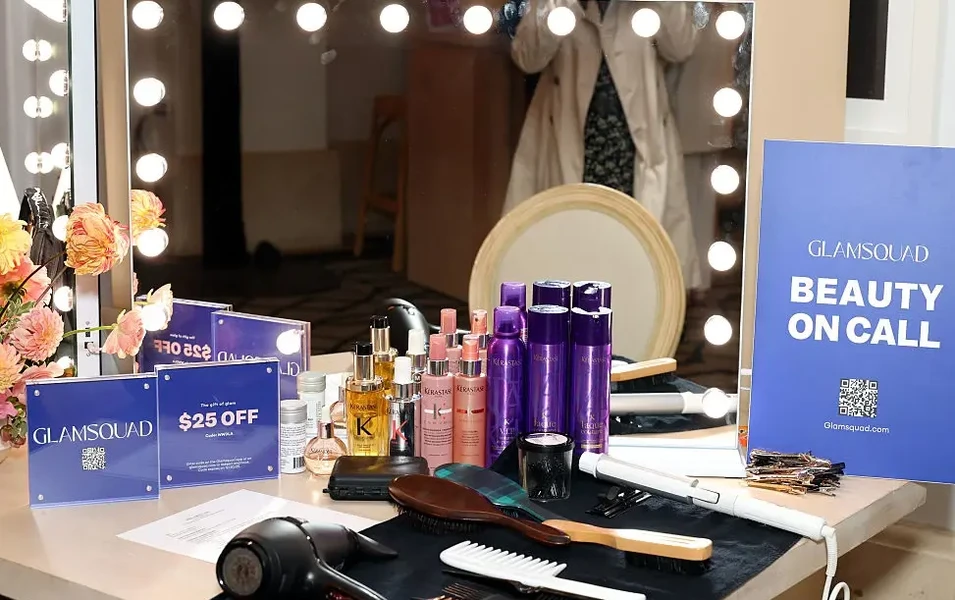 Glitter and wet-look glam redefine summer beauty trends