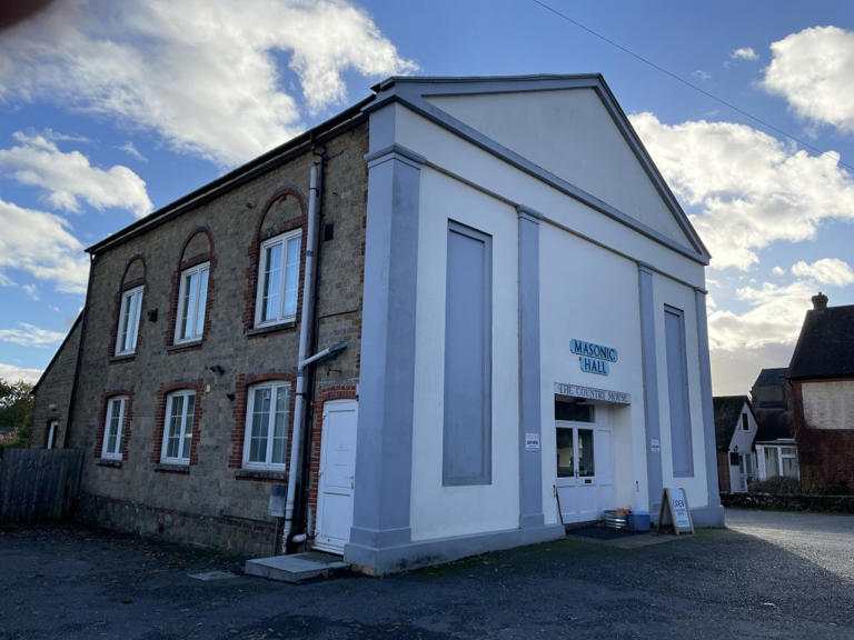 Freemasonry opens its doors in Midhurst