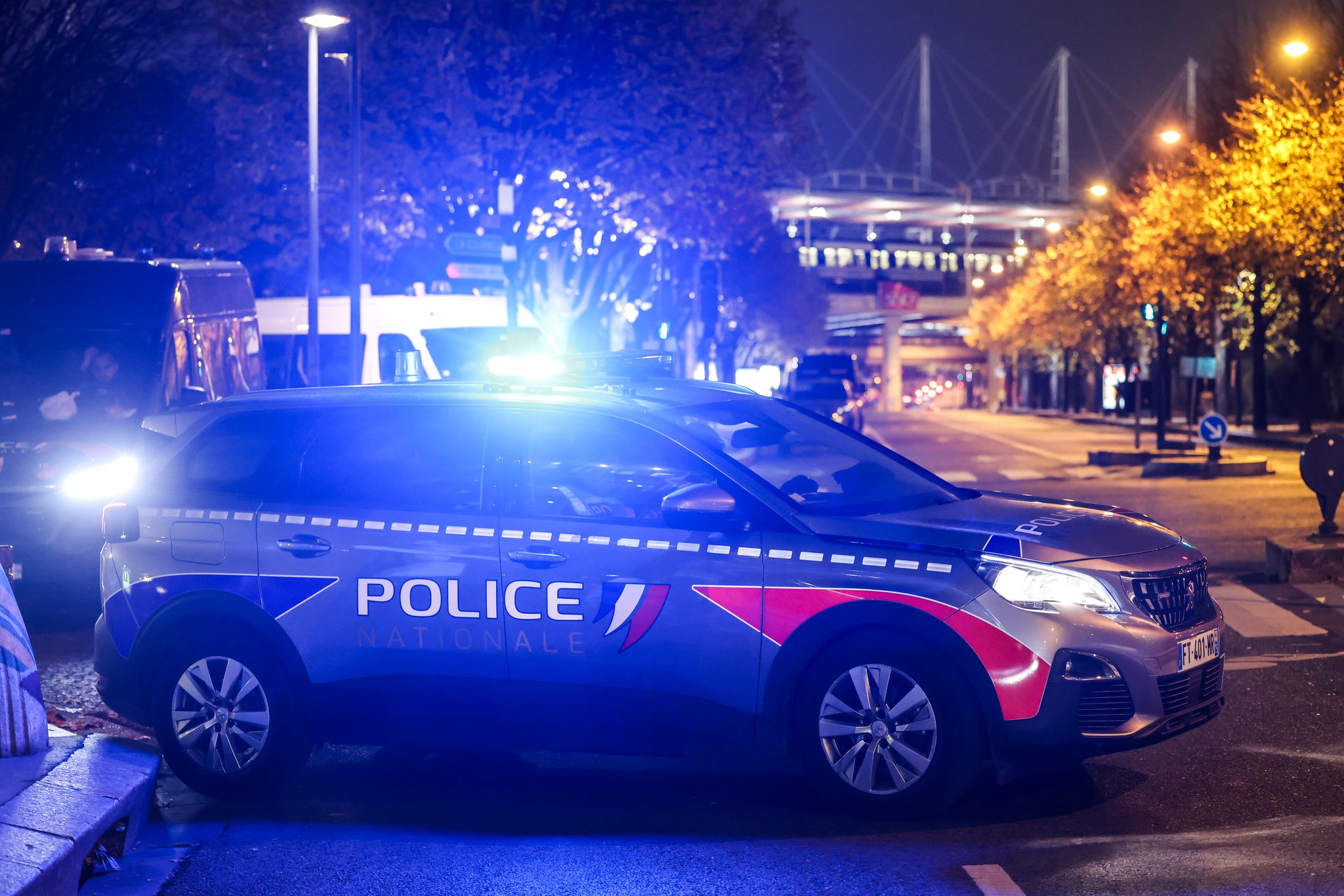 Paris gears up with big police presence for Champions League final