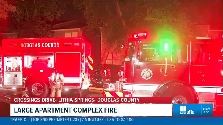 Apartment fire damages multiple units in Lithia Springs, officials say