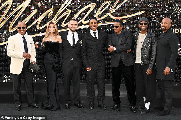 How La Toya Jackson returned to the family fold after years of exile