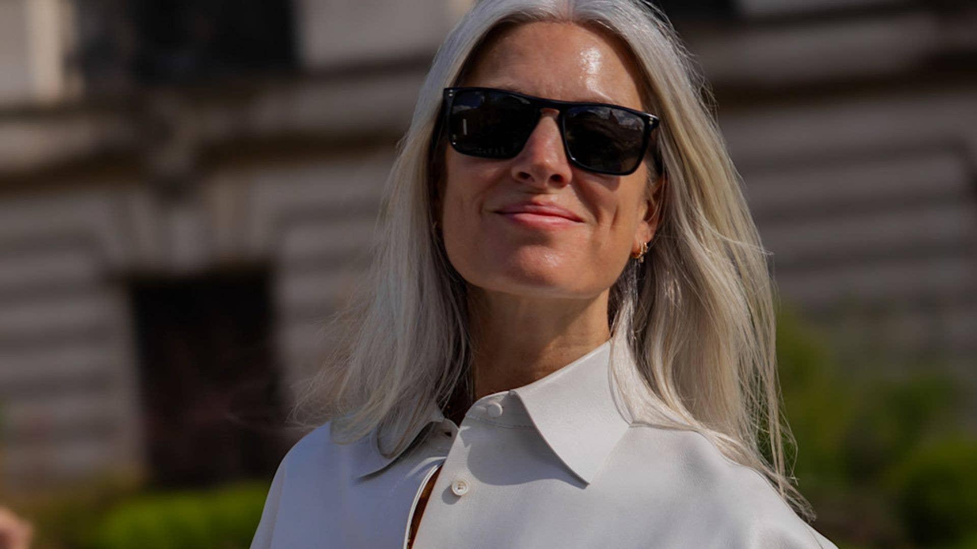 21 work outfit essentials for women over 40: Go to work in style ...